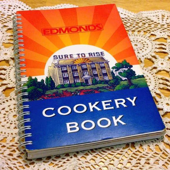 Bluebird Foods | Kitchen | Vintage Cookbook Iconic New Zealand Edmonds ...